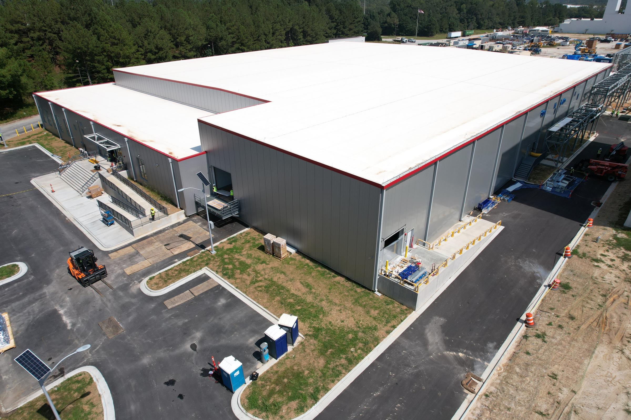 Absolics SVM Line photo1